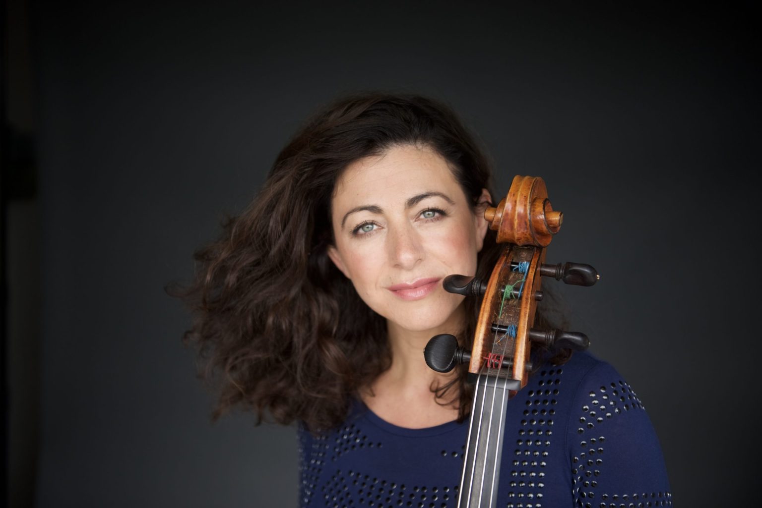 Natalie Clein plays Schumann - Sinfonia Smith Square