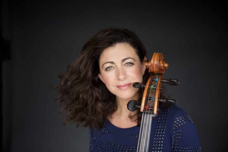 Natalie Clein plays Schumann - Sinfonia Smith Square